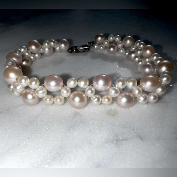 Jewelry | Pastel Pink And White Pearls Bracelet With Silver Clasp 7 ...